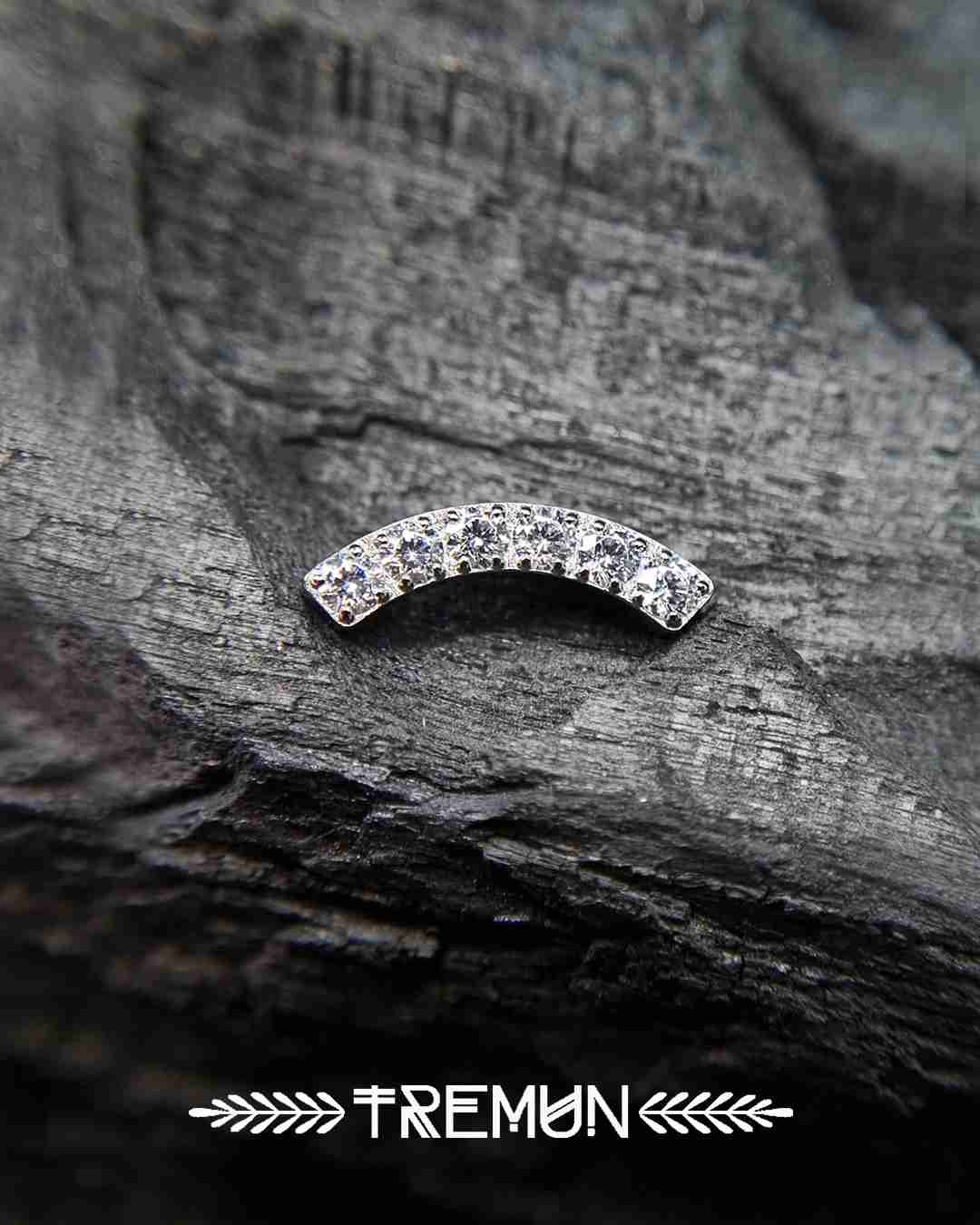 Curved Cluster CZ – Tremun Piercing