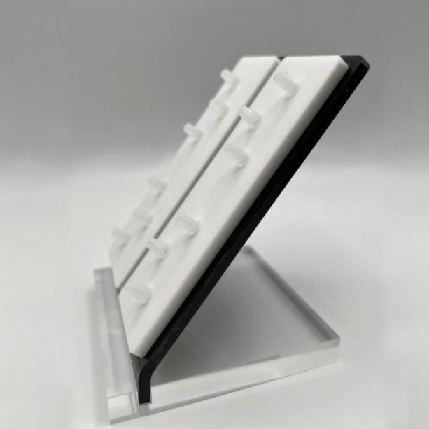 Clap! Display Personalizable – Base Vertical – Tremun Piercing
